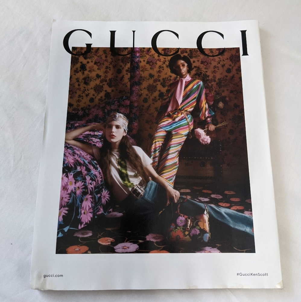 Vogue Magazine Gigi Hadid - Gem
